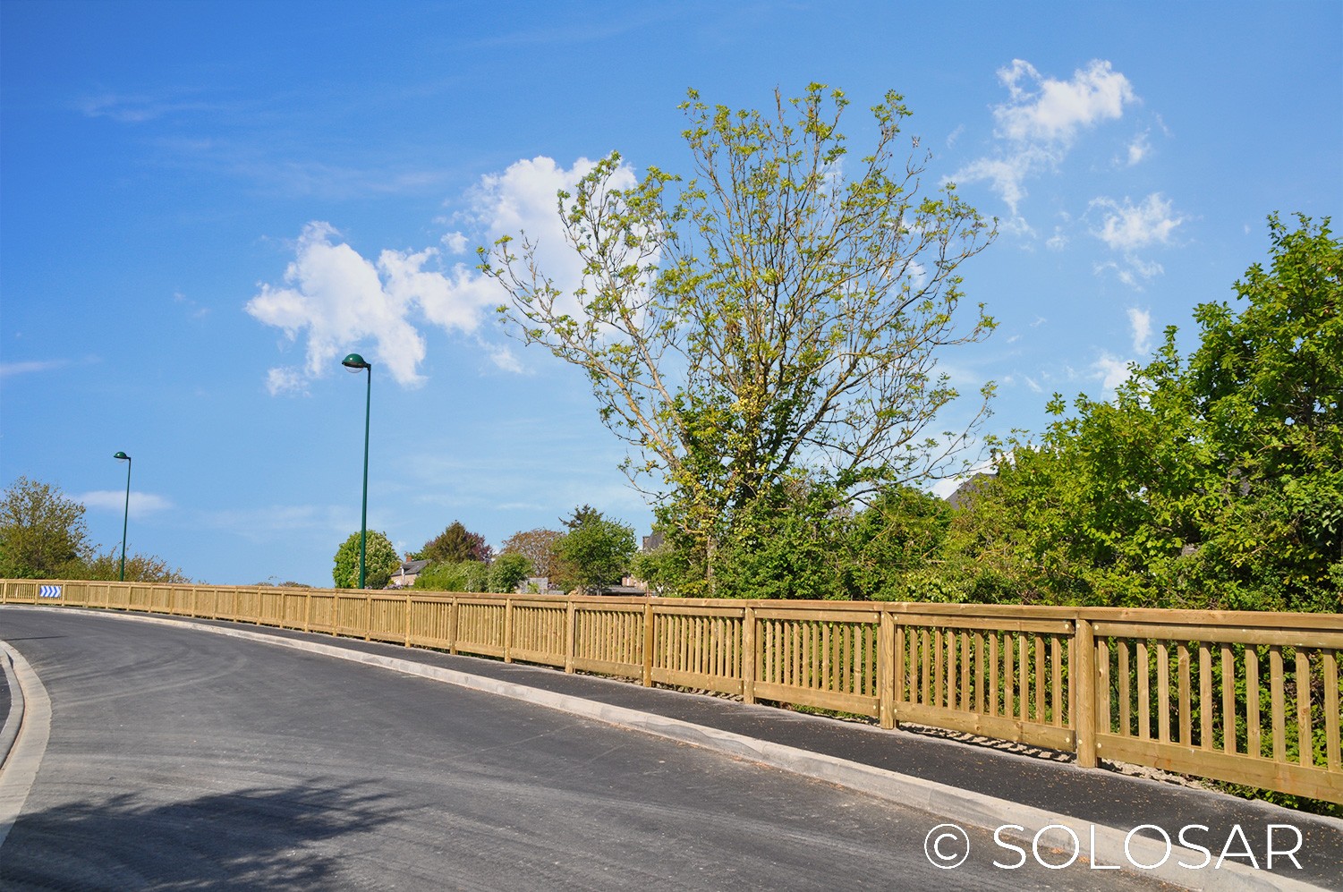 Protective railings or guardrails for pedestrians or road users - Solosar