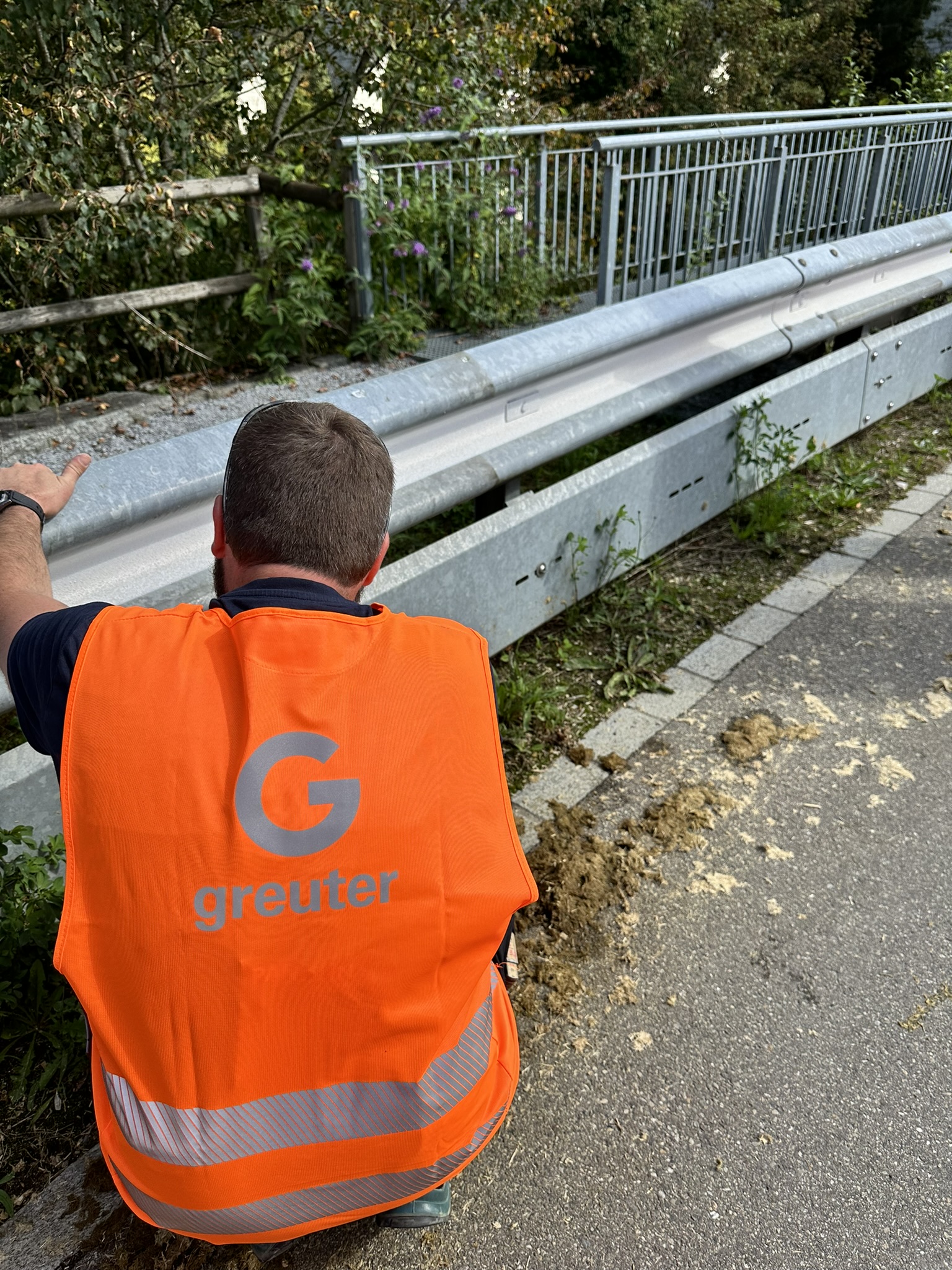 𝗨𝗟𝗧𝗥𝗔𝗚𝗨𝗔𝗥𝗗™: SOLOSAR trains the teams of GREUTER AG in the German ...